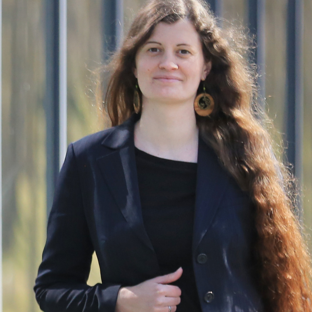 Mag. Eva Eisoldt - Bildungsreferentin - Thüringer Ministerium für ...