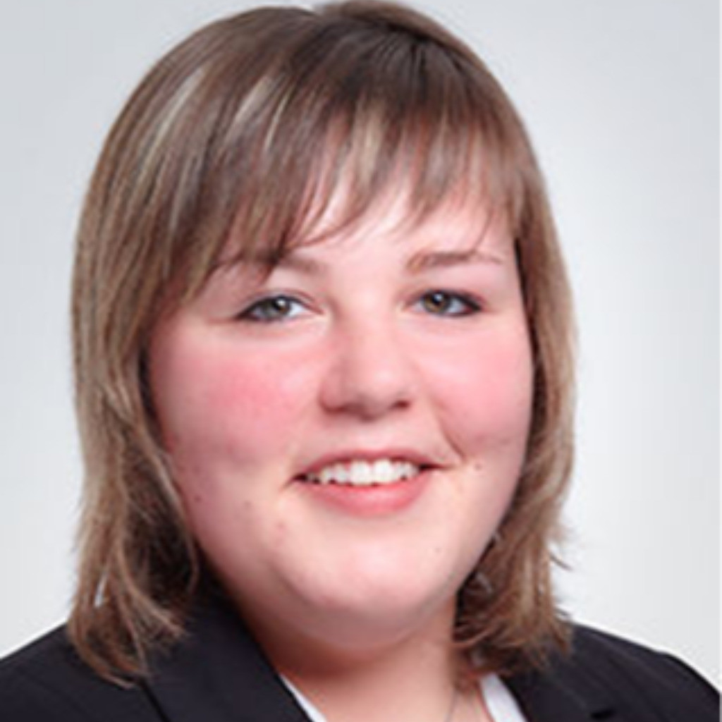 Jennifer Zeller - Jungkauffrau - EAM GmbH & Co. KG | XING