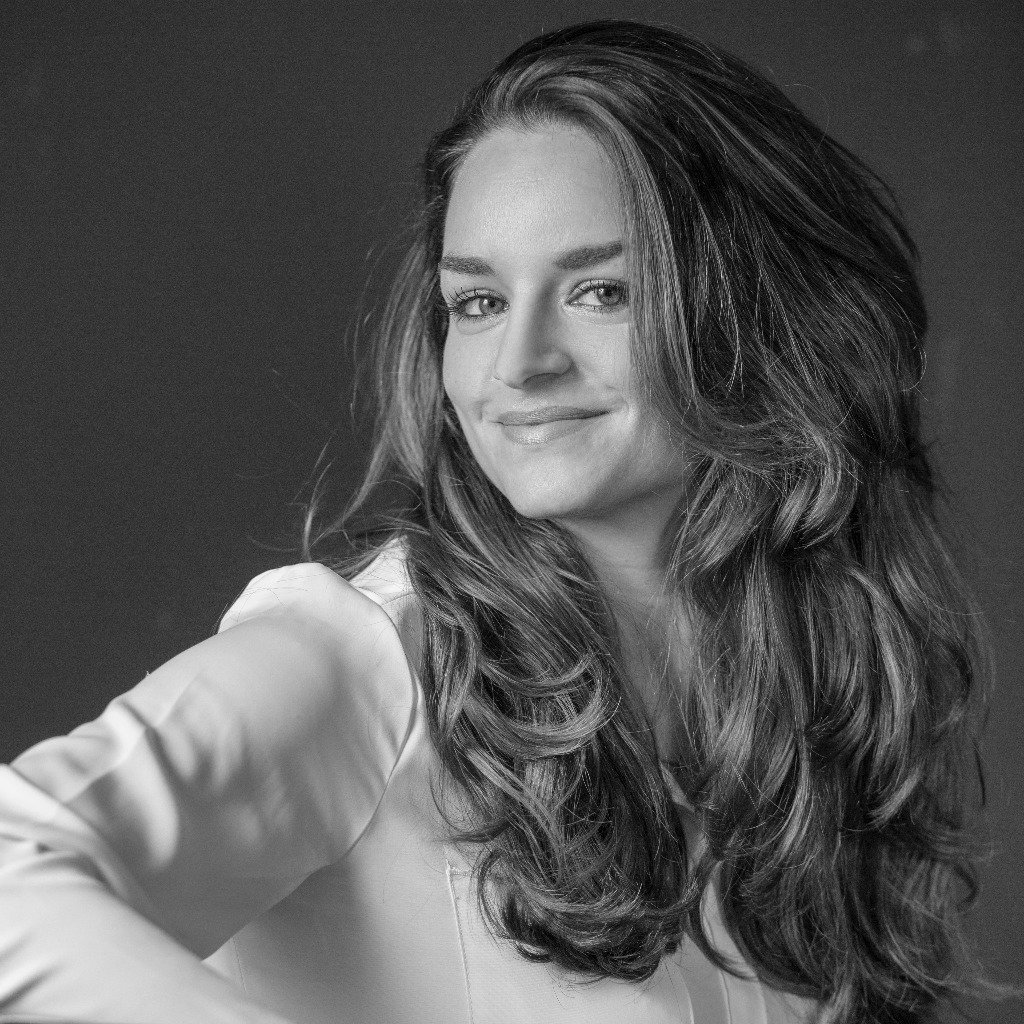 Victoria Alice Saitta - Geschäftsführende Gesellschafterin - Hausnummer ...