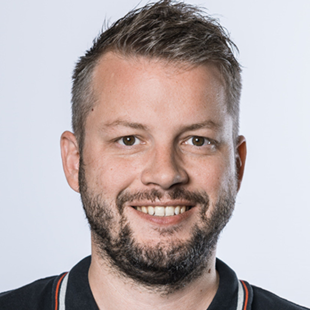 André Loosli - Produktbetreuer - Komax AG, Rotkreuz | XING