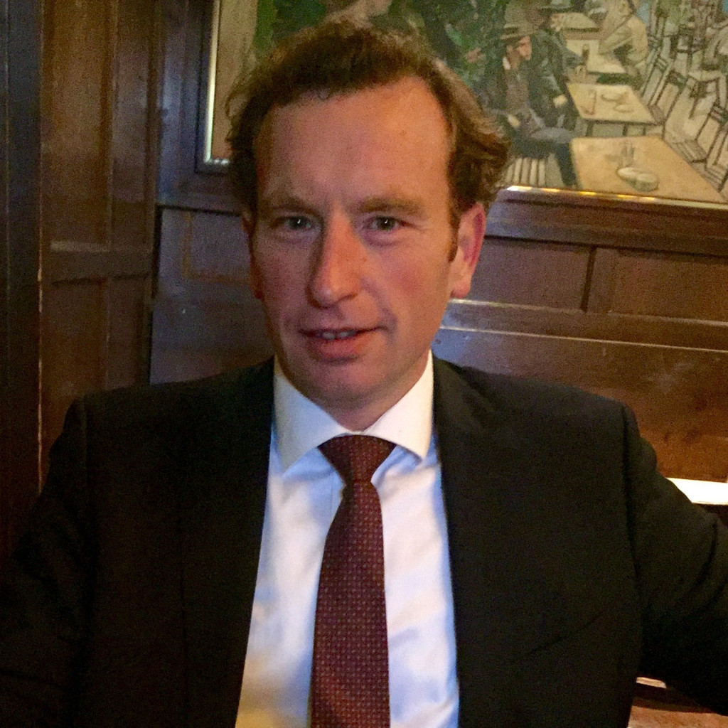 Guido Bach - Senior Director - Fitch Ratings | XING