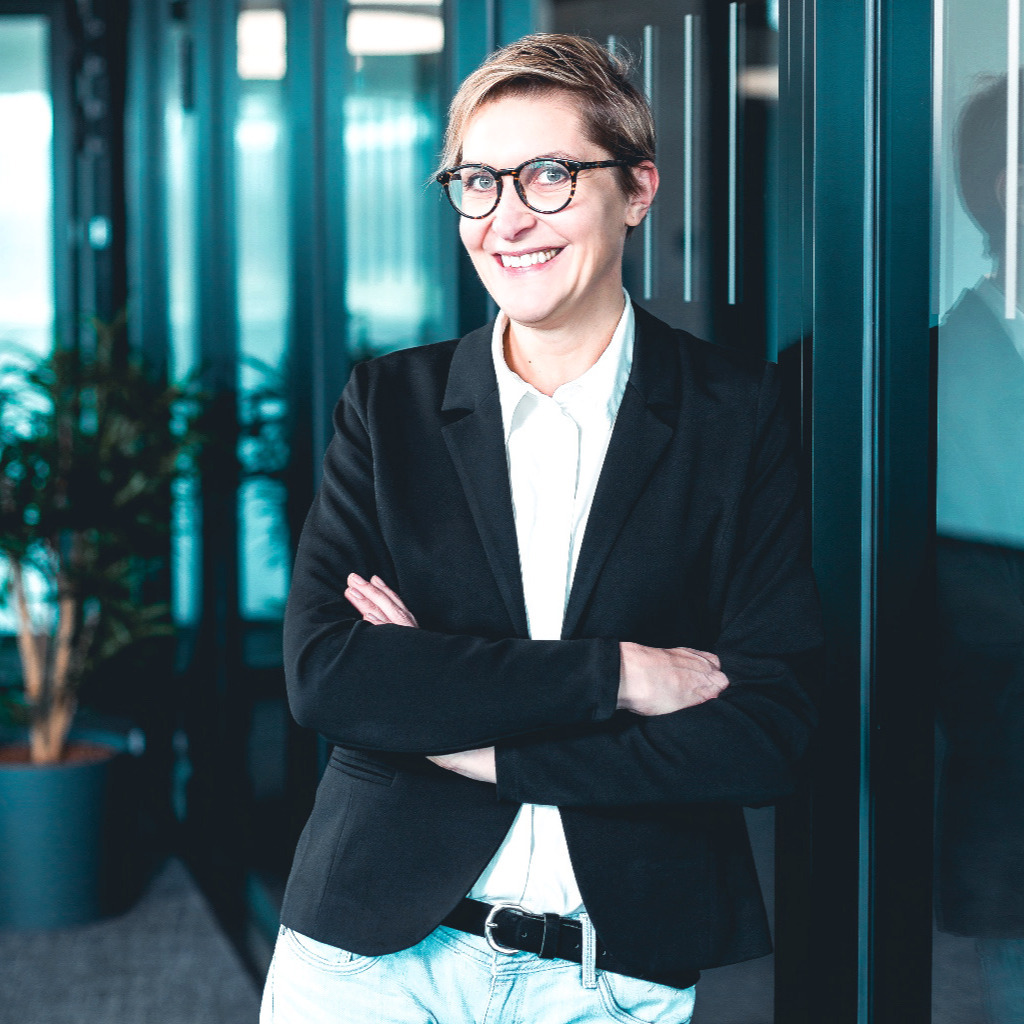 Andrea Dippel - Marketingreferentin - BS Systems GmbH & Co. KG | XING