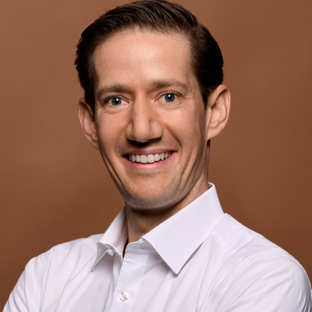 Oliver Wenk - Head of Process Management Management Accounting ...