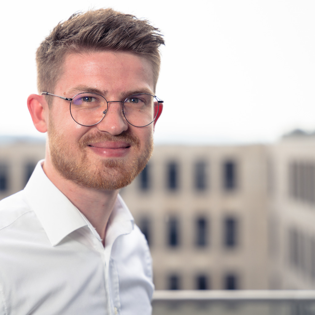 Eugen Schkurenko - Personalsachbearbeiter - Klinik Porta Westfalica ...