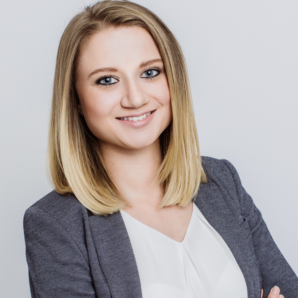 Michelle Wendl - Spezialist Planung, Prozess/Produkt - BMW Group | XING