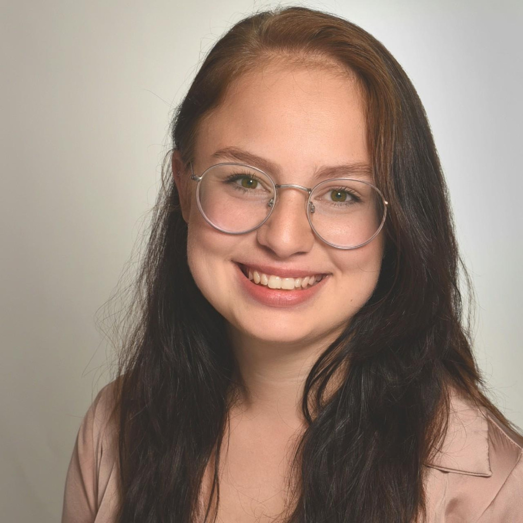 Miriam Selig - Fahrzeugmanagerin - Autohaus Luchtenberg GmbH | XING