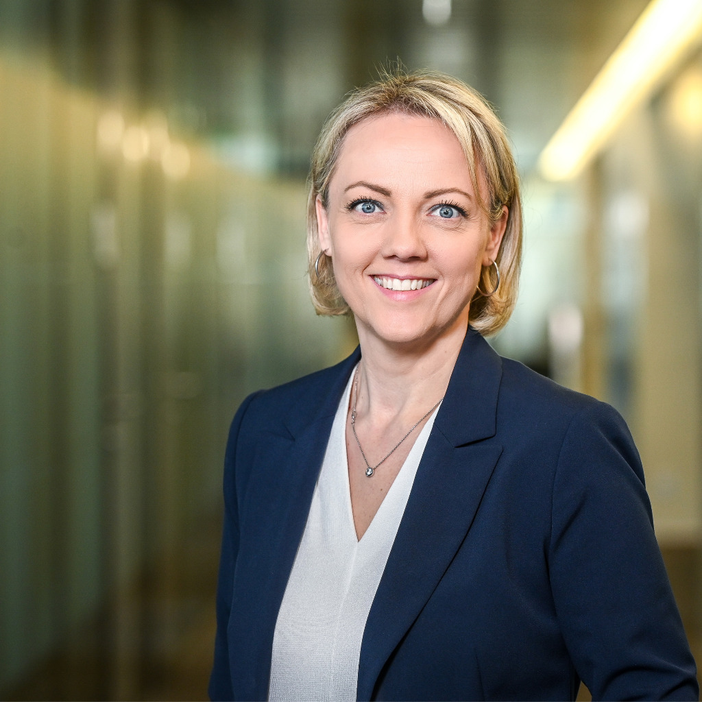 Mag. Eva Wolf - Leitung Personalentwicklung - Raiffeisen Landesbank ...