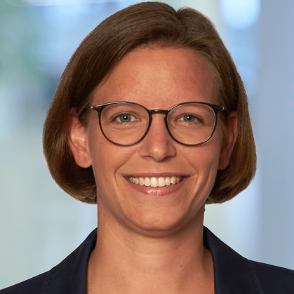 Lisa Hegger - Senior Specialist Compensation & Benefits - TARGOBANK | XING