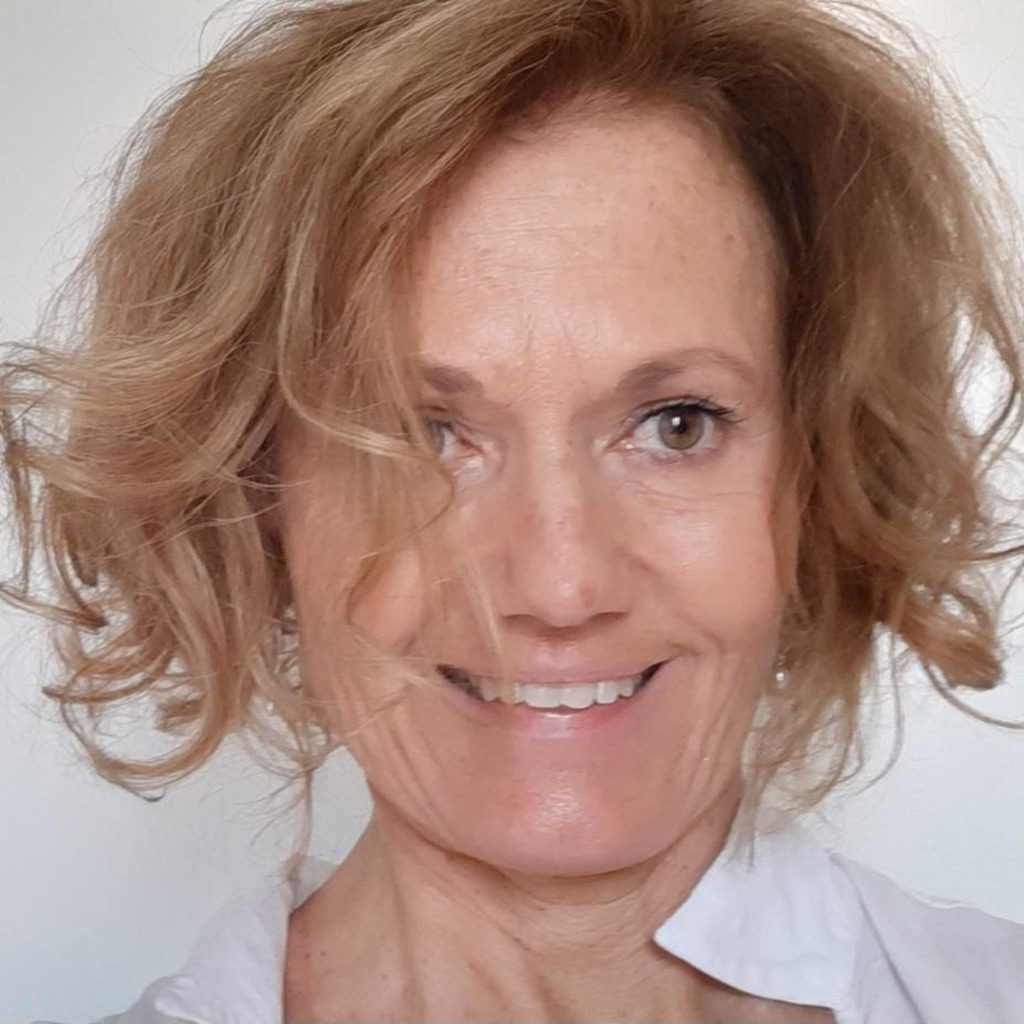 Birgit Wagner Verwaltungsangestellter Keine Aussage Xing