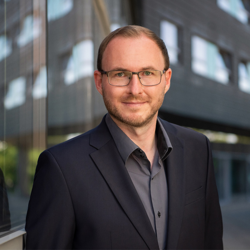 Alexander Stamm - Controller - Carl von Basedow Klinikum | XING