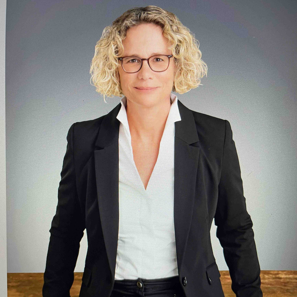 Friederike Sladek - Sales Director Technical & Commercial - Coveris | XING