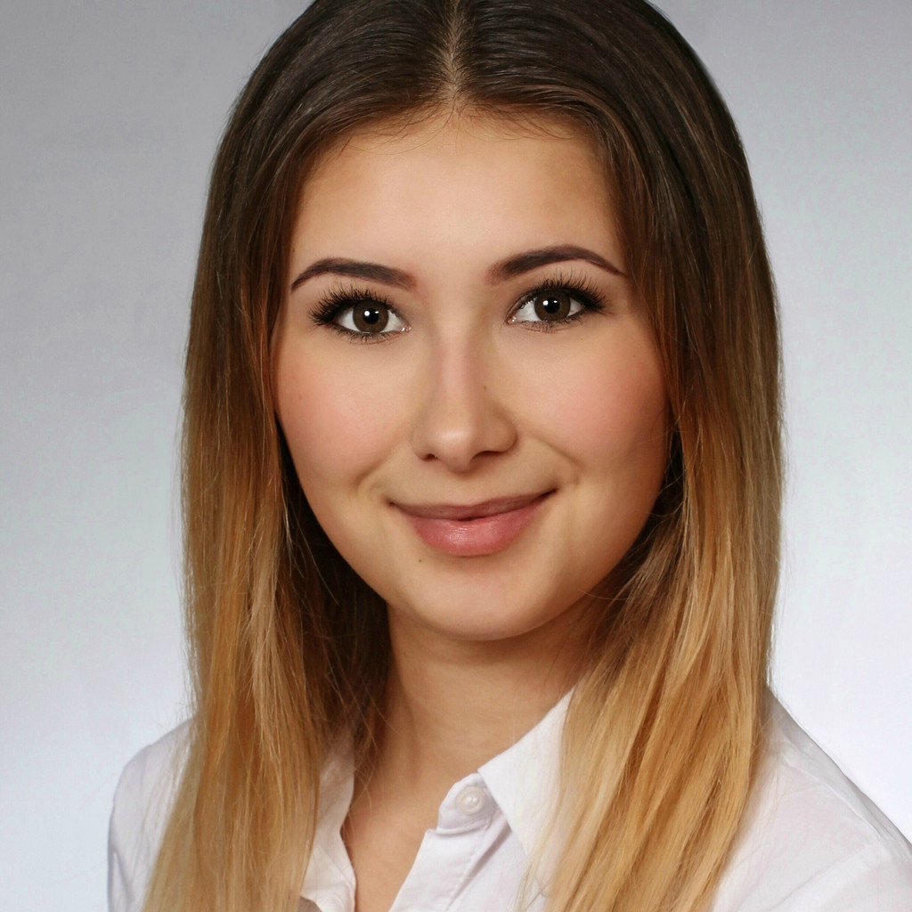 Elisabeth Ivanov - Arbeitsvermittlerin - Agentur für Arbeit Kempten ...