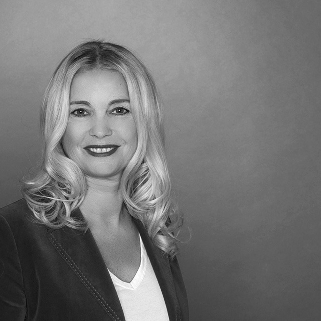 Nicole Anders - Filialrevisor - Juwelier Christ und Uhrmacher | XING