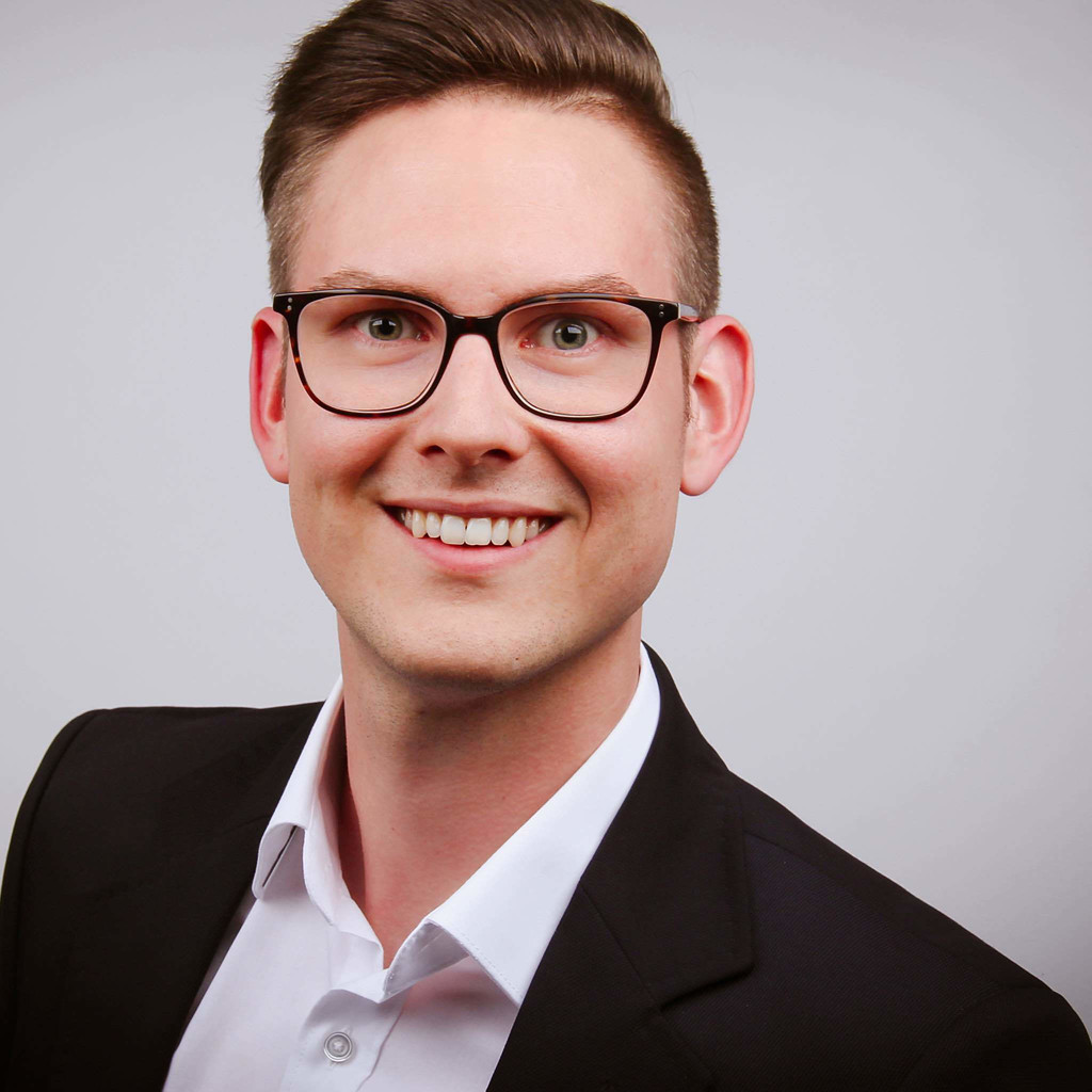 Daniel Fenn - Controlling - Martin-Behaim-Schule | XING