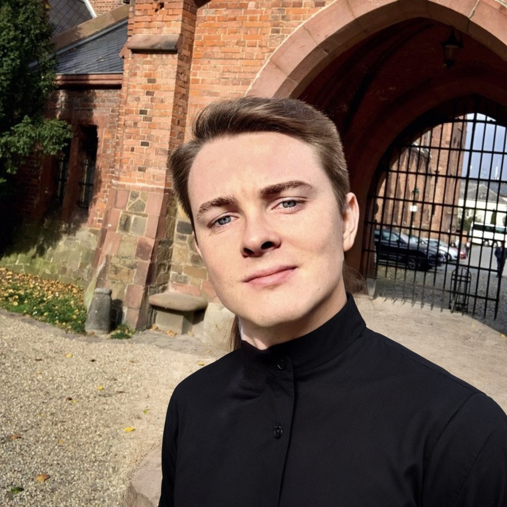 Jiri Bolf - Trainee HR Generalist - Commerzbank AG | XING