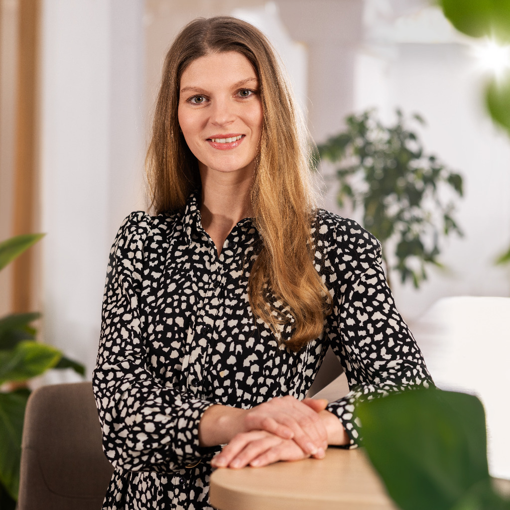 Maxime Johanna Wetzstein - Head of Graphic & Design - W. Neudorff GmbH ...