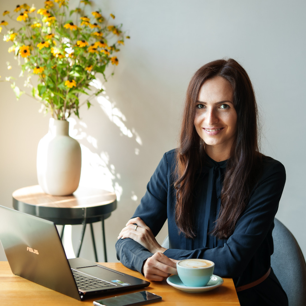 Iryna Plotnikova - Performance marketing Manager - Purple Hat | XING