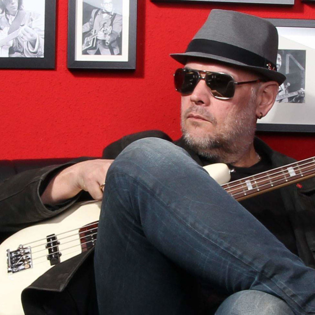 Alexander Heger in der Personensuche von Das Telefonbuch