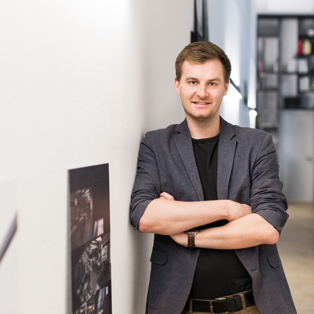 Daniel Metzner - Referent für Veranstaltungen & Messen - Robel Bahnbaumaschinen | XING