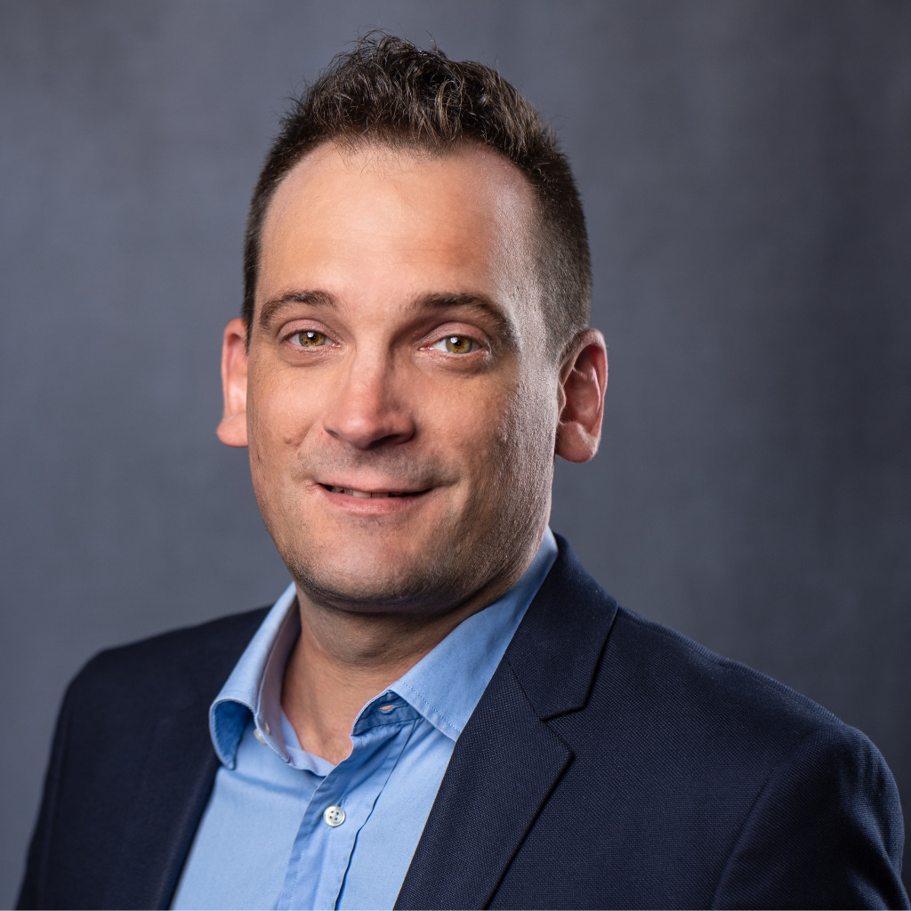 Benjamin Heil's Instagram, Twitter & Facebook on IDCrawl