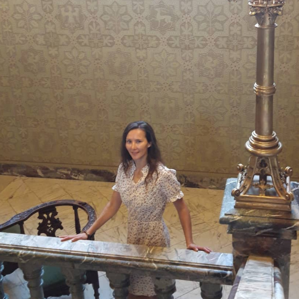 Olena Morgun - Vertragsmanagement und Optimierung - Back-Office ...