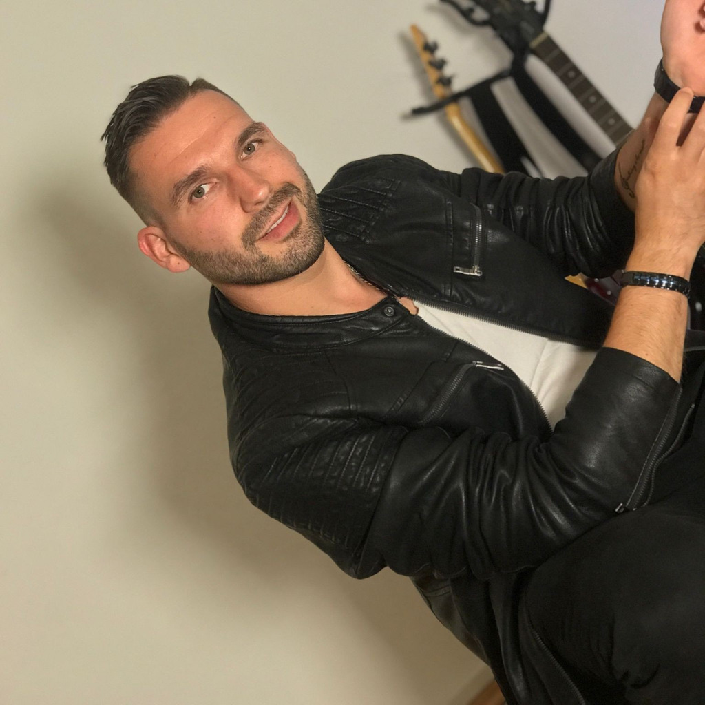 Eric Backhaus - Teamleiter - J&S GmbH Automotive Technology | XING