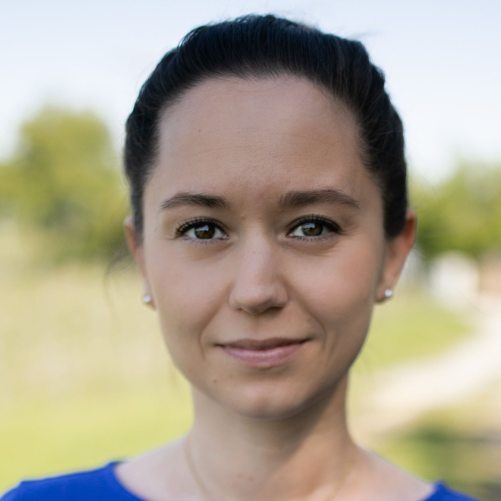 Simone Kauer - Head of SAP Standards & Systems Europe - Outbound ...