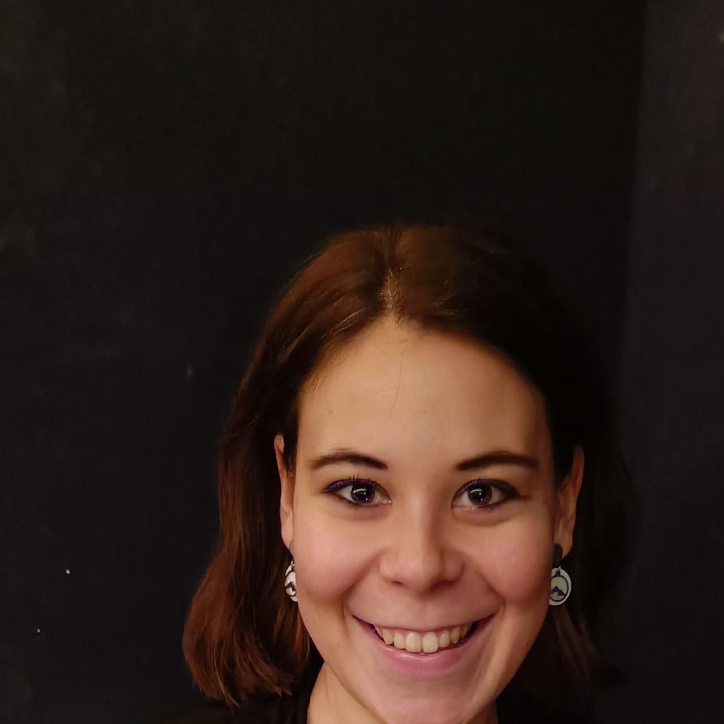 Julia Graser - Junior Copywriter - Julia Graser | XING