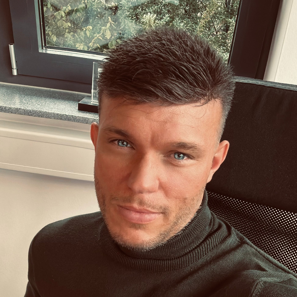 Daniel Thiel - Geschäftsführer - ABF Dachdeckermeister GmbH | XING