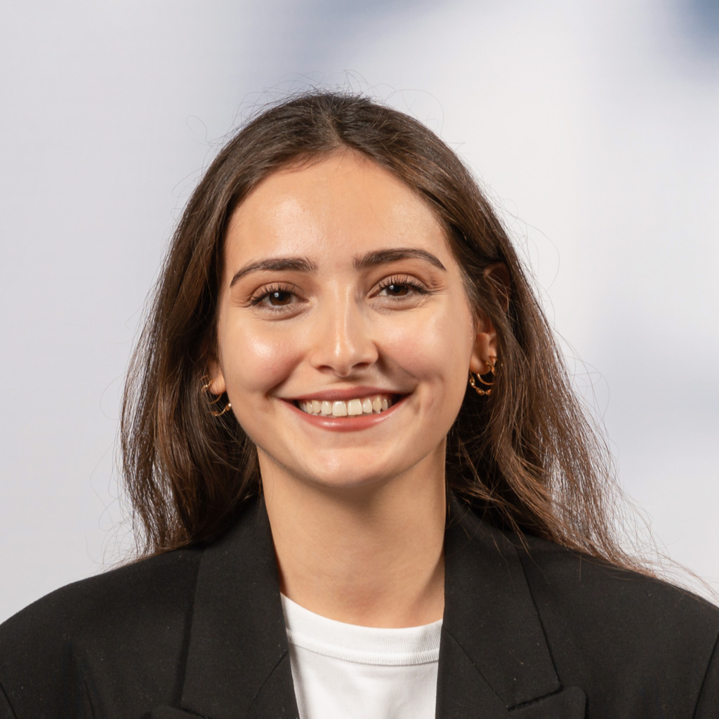 Gülşah Beşer - Working Student @Deloitte - Deloitte | XING