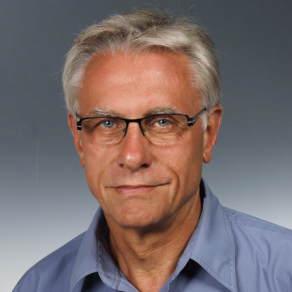 Helmut Mayer's Instagram, Twitter & Facebook on IDCrawl