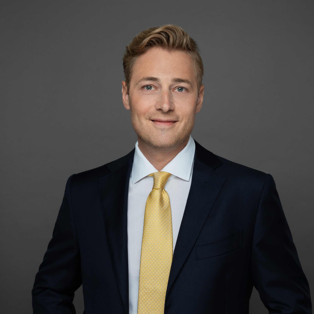 Felix Liptak - Vice President, Corporate Asset Sales - Commerzbank AG ...