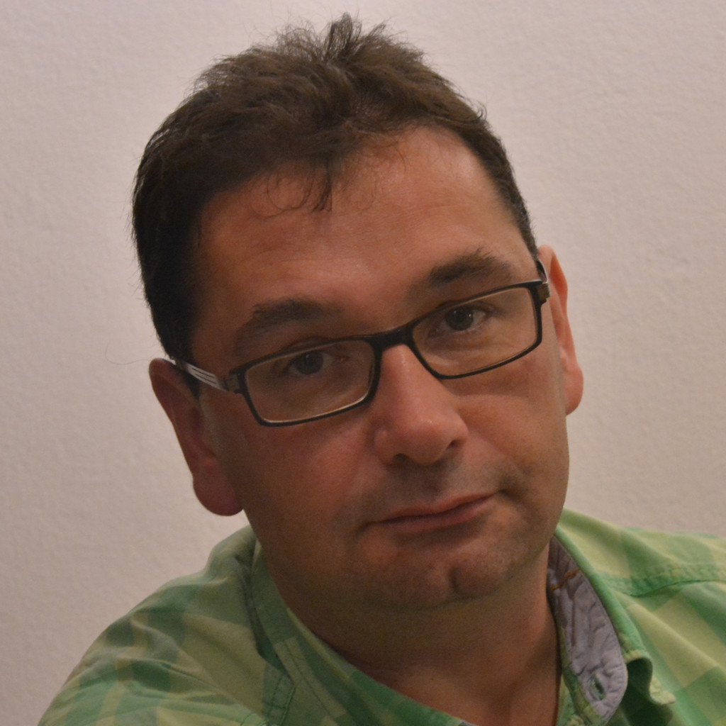 Martin Hackl - Abteilungsleiter Automatisierung/Instandhaltung - EVVA ...