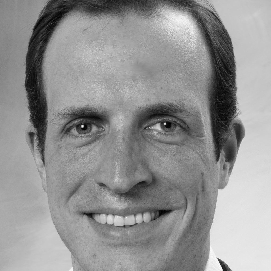 Marc Alexander Peters - Baureihe eMobility - Leitung Business ...