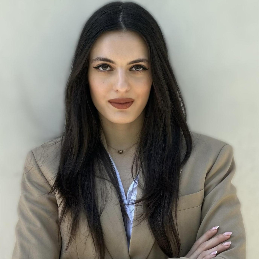 Athina Ntouma - Service Delivery Associate, HR Core Services, GBS CS - Pfizer | XING