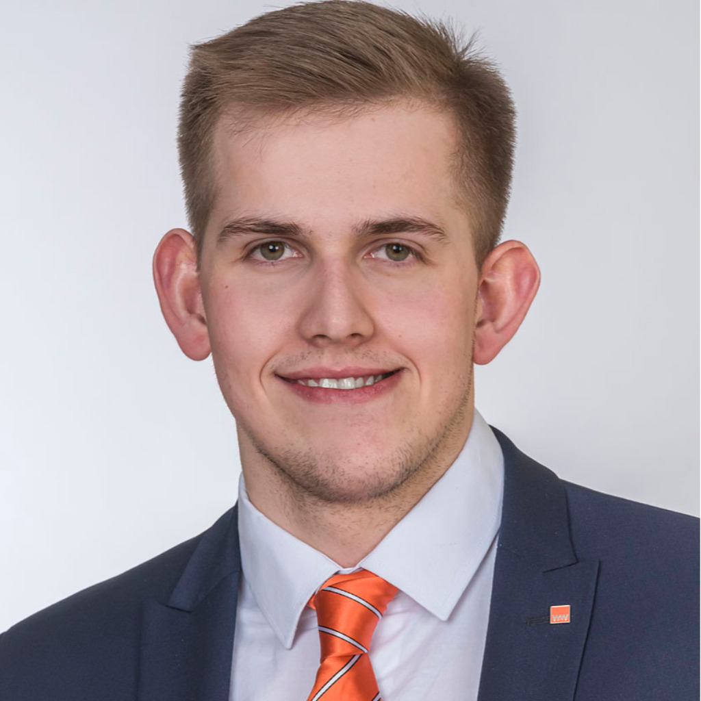 Tim-Justin Rubach - Bezirksleiter der Regionalverkaufsleitung ...