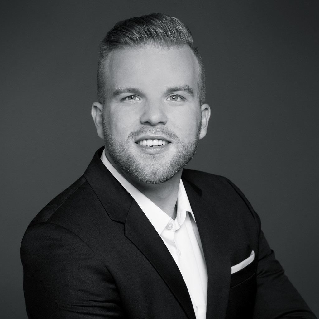 Sebastian Carucci - Senior Buyer Electronic Components, Corporate ...