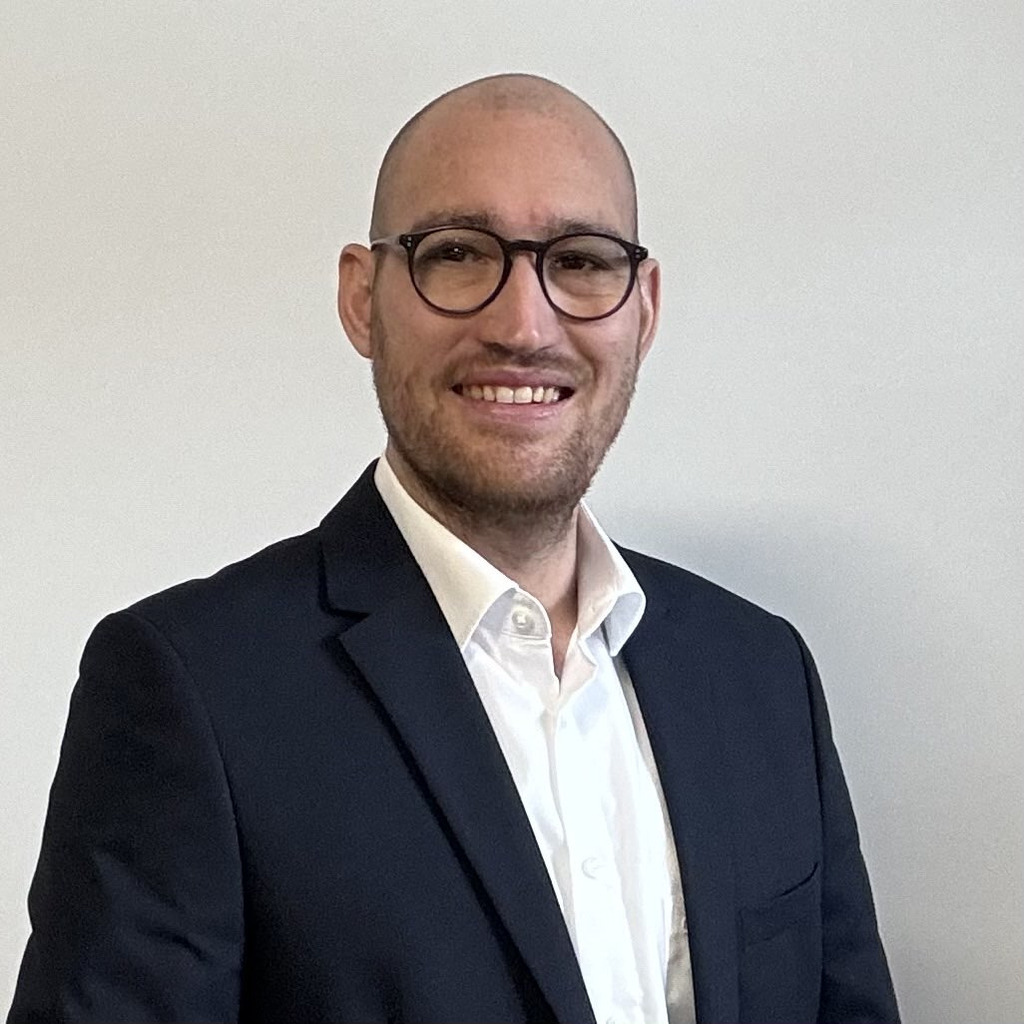 Tobias Knoth - Vice President Global Operations - Eberspächer Gruppe ...