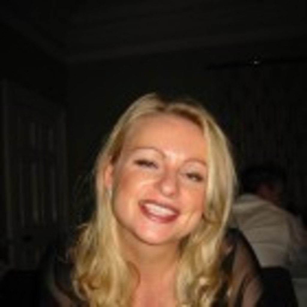 Birgit Neumann - VP Operations, India - Convergys | XING