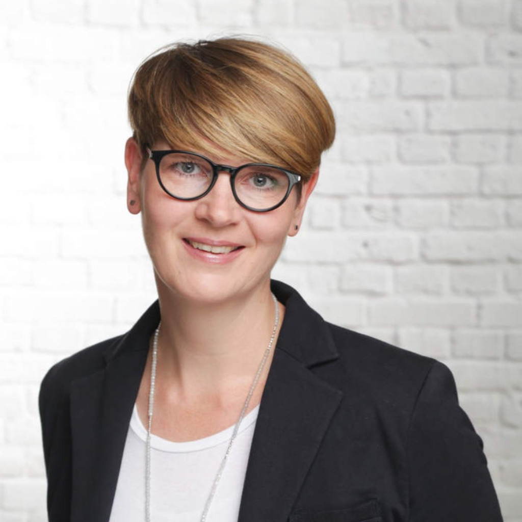 Barbara Brenzinger - Hebamme - Hebamme | XING