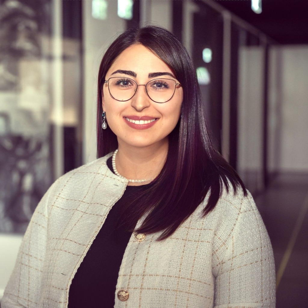 Ebru Gül - Recruiterin - prognum Automotive GmbH | XING