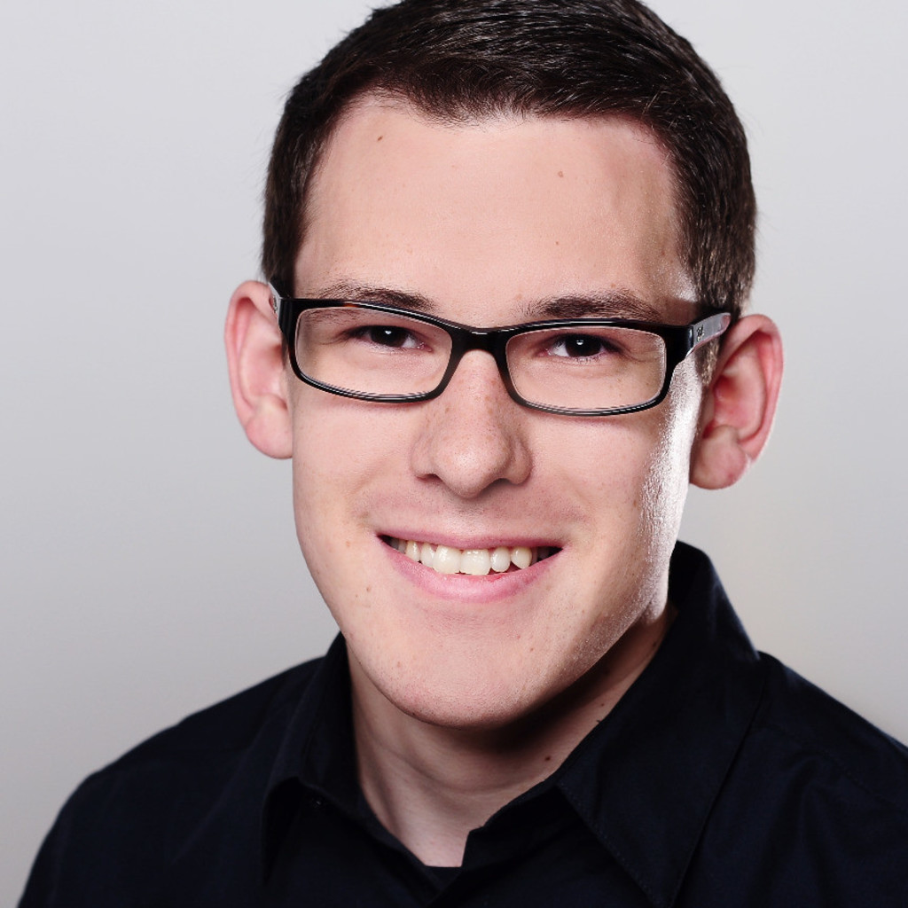 Laura Leonhardt's Instagram, Twitter & Facebook on IDCrawl