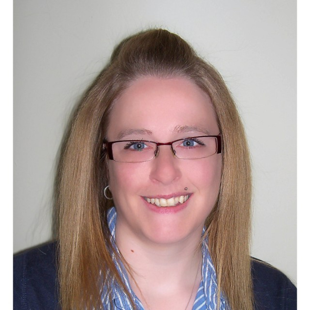 Alexandra Hagedorn - Sachbearbeiterin - Jung, DMS & Cie. Pool GmbH | XING