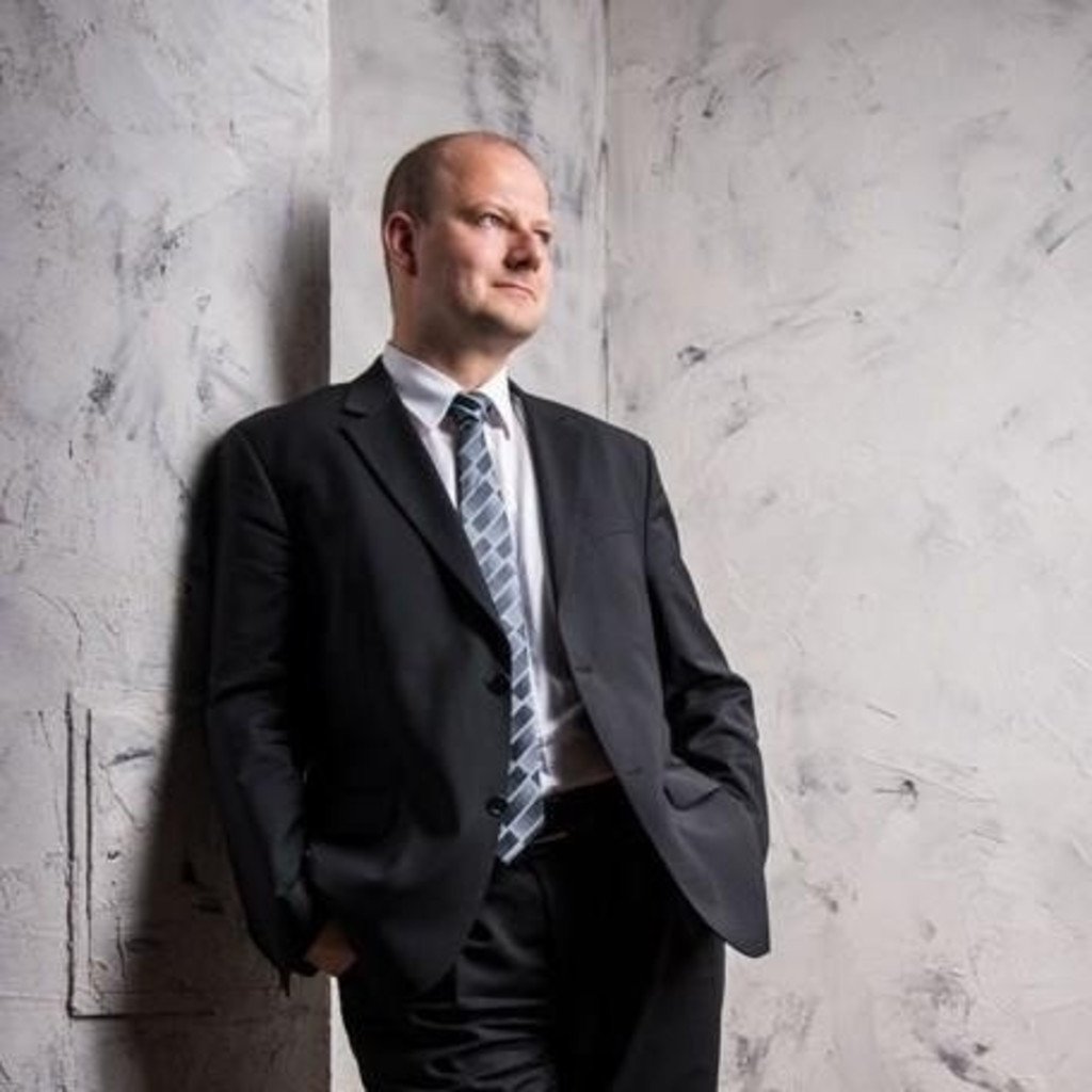 Thomas Wenzel - Systemadministrator für Server und Mailsysteme - M. M ...