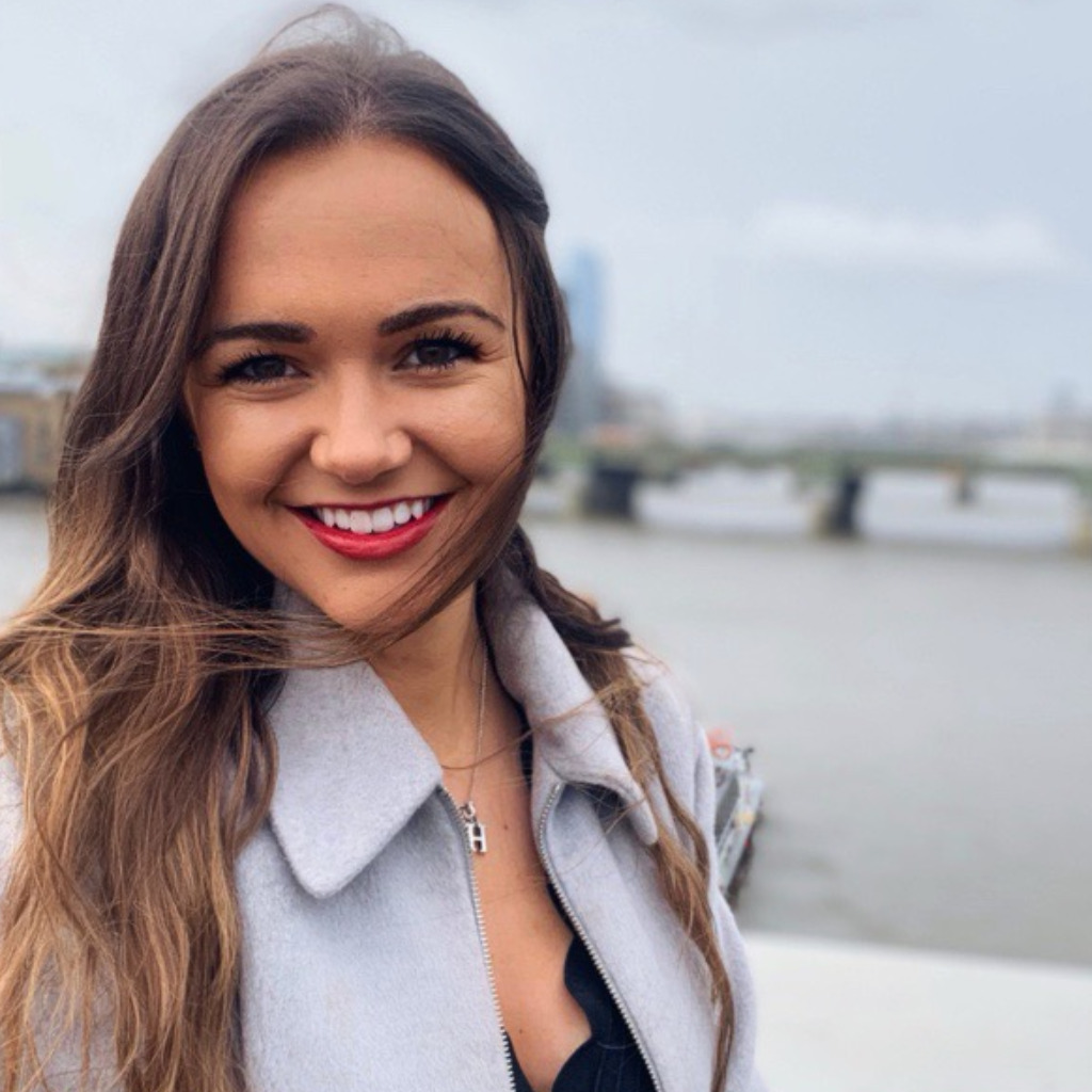 Holly King - Vice President - LVI Associates | XING