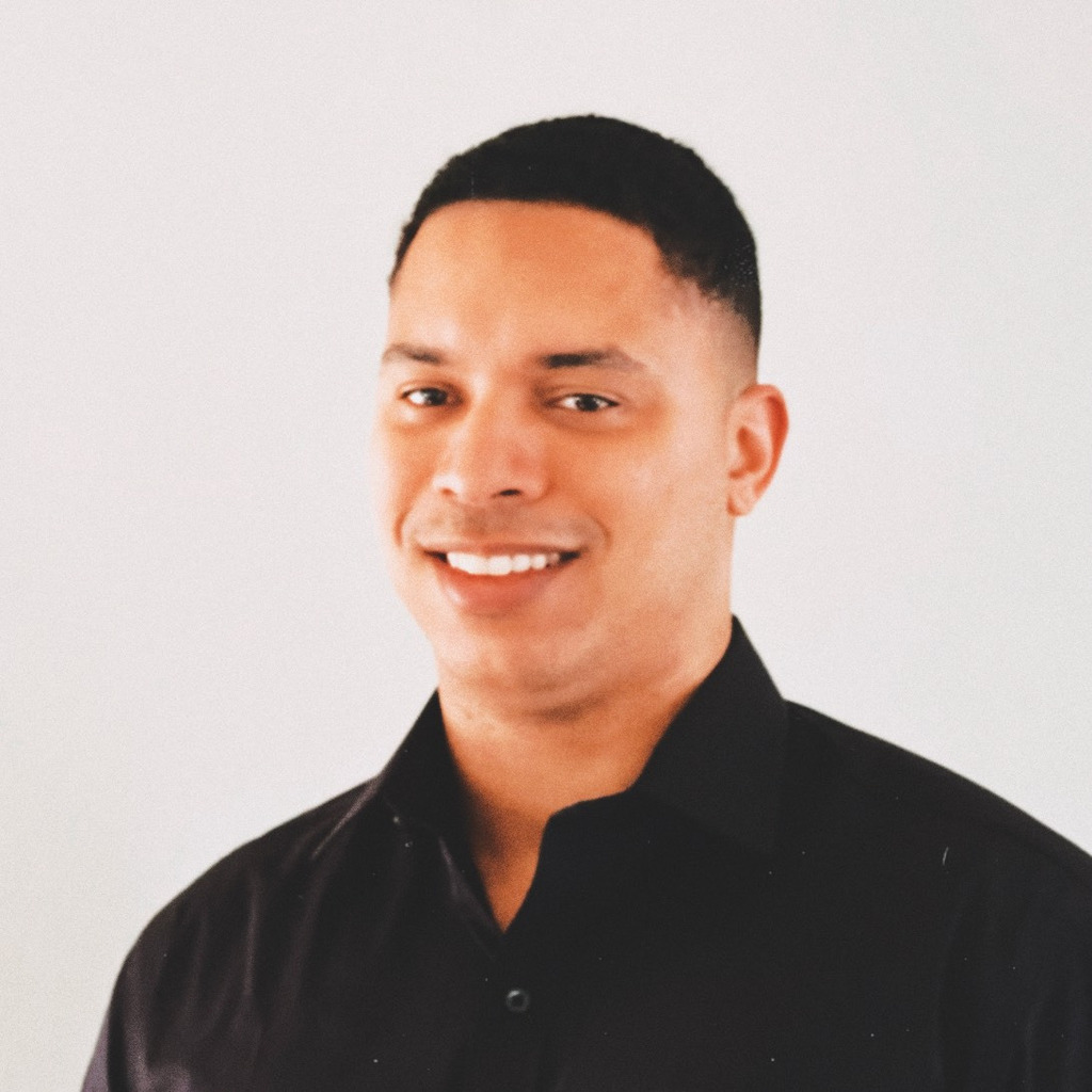 Joshua Rodriguez - Insurance Broker - Php agency | XING