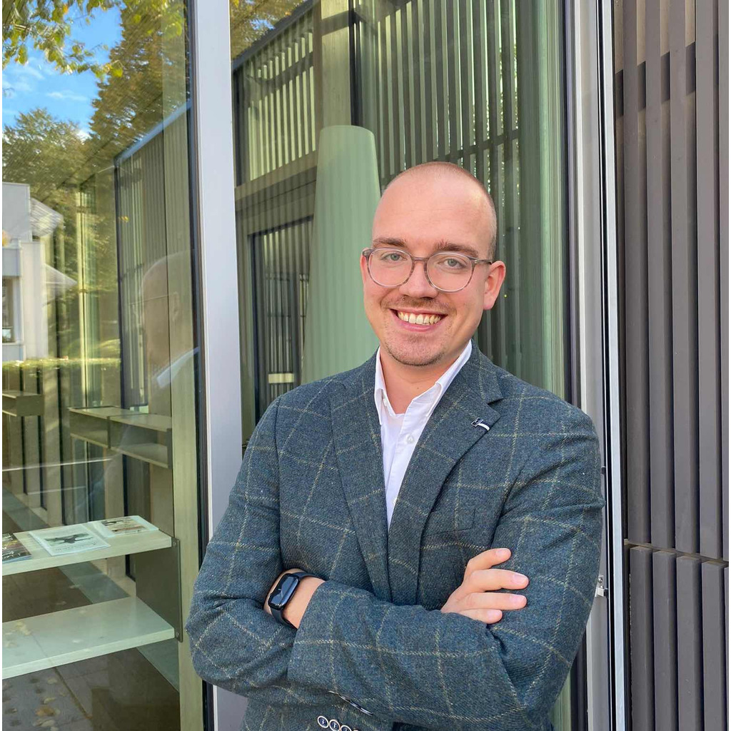 Max Bangerl - Manager Controlling Elektromobilität - EnBW Energie Baden ...