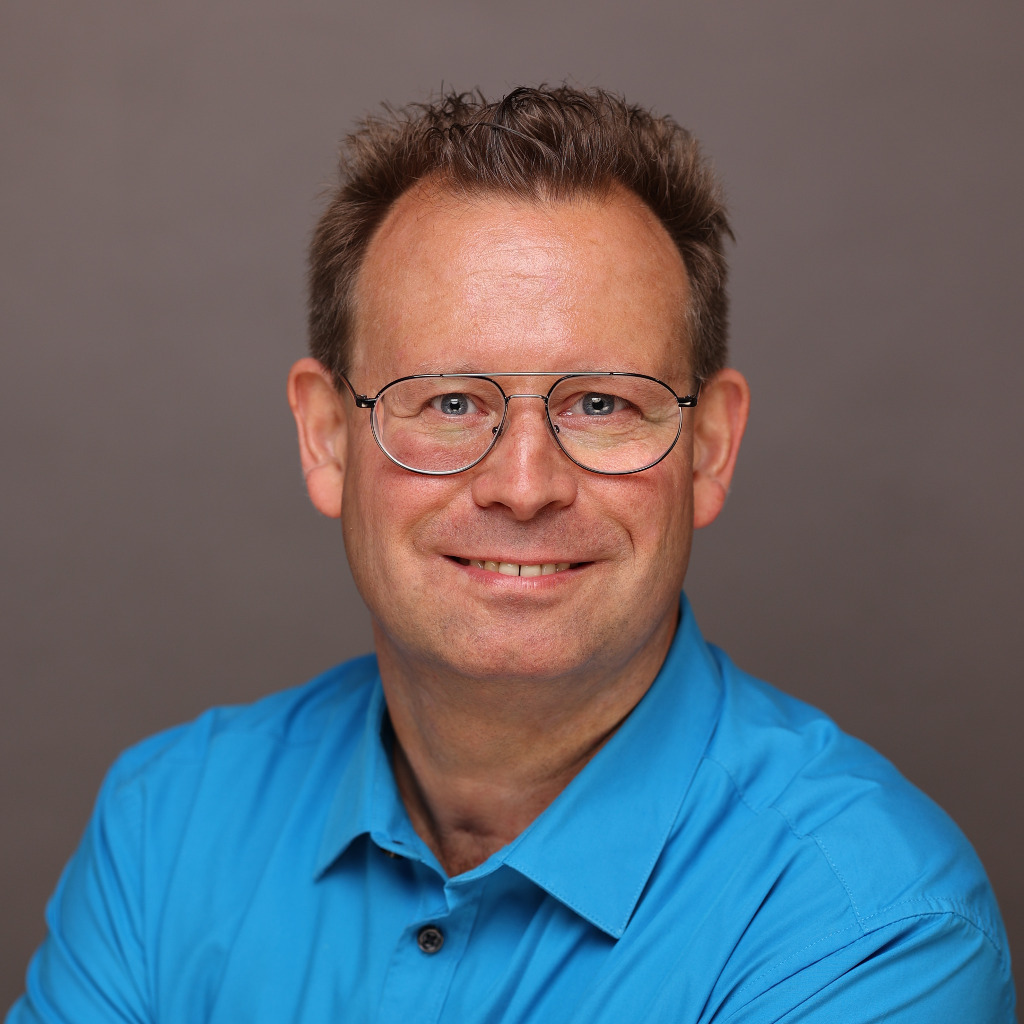 Marc Michalewski - SHK in der AG Prof. Dr. V. Buck - Universität ...