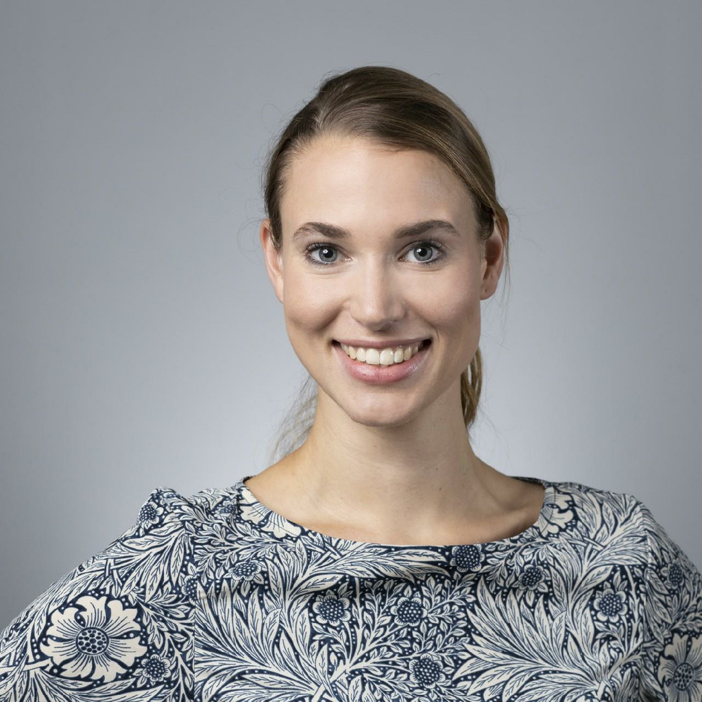 Julia Cramer - Marketing Communications Manager - Covestro | XING