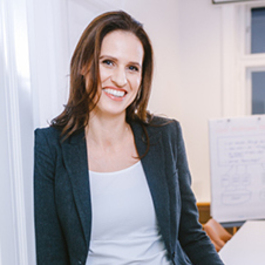 Mag. Isabella Fuchs - Managing Director - ANIS CONSULTING - Project ...